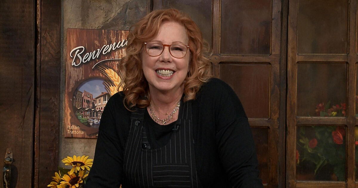 Watch Fear and Loathing in the Kitchen | Christina Cooks: Back to the ...
