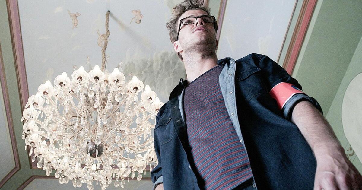 Watch The Hotel Murder | Professor T (Belgium) Season 1 | PBS SoCal