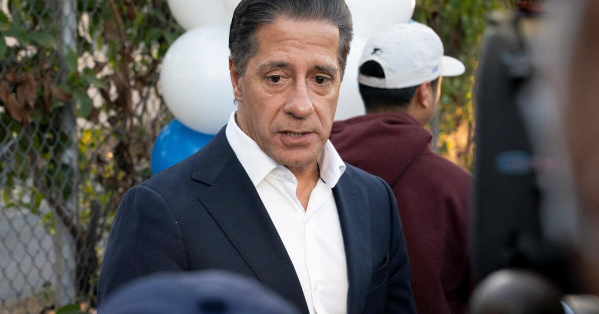 Watch L.A. schools leader on blocking DHS agents from students | PBS ...
