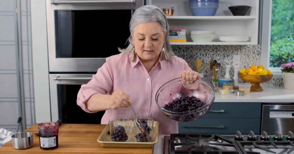 Watch Finding Our Blueberry Thrill | The Key Ingredient Season 2 | PBS ...