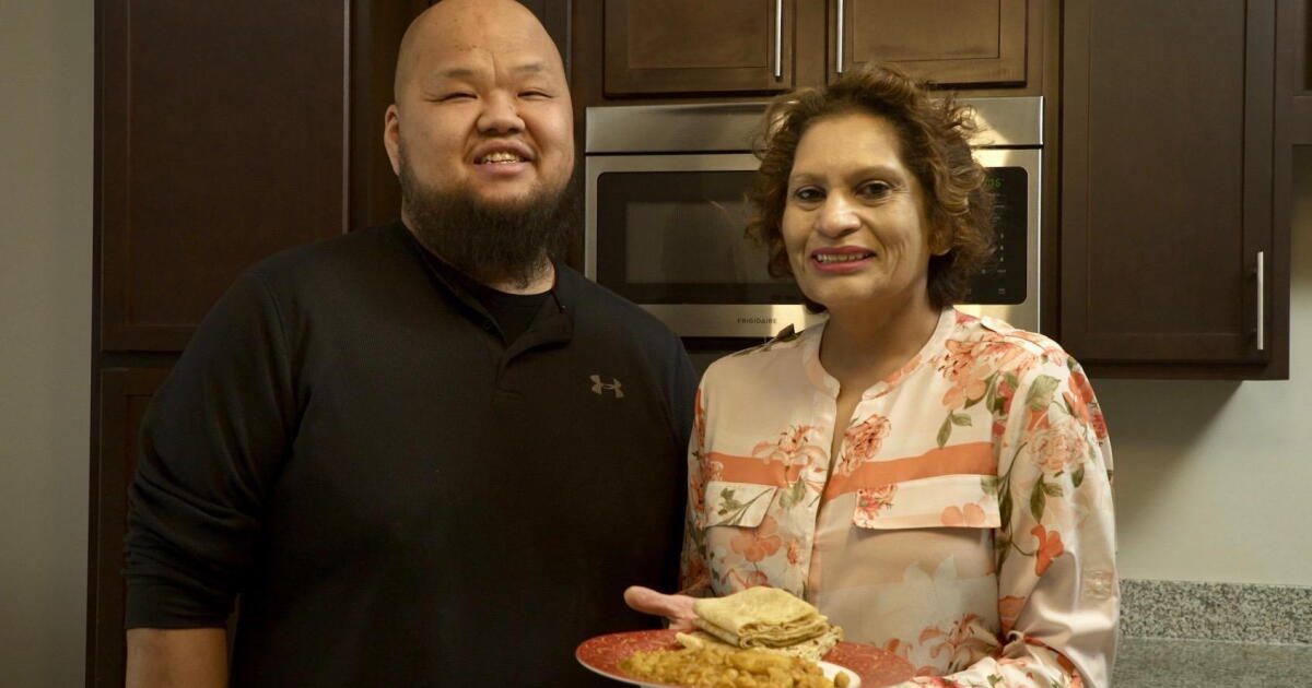 Watch Marla Jadoonanan's Dhalpourie Roti | Relish Season 2 | PBS SoCal