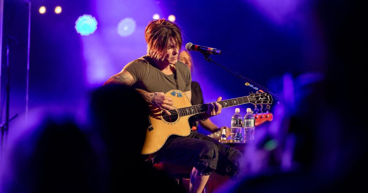 Watch Goo Goo Dolls back on tour and gaining younger fans | PBS News ...