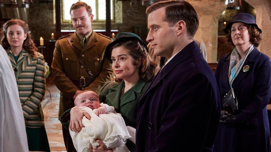 Watch Preview: Season 5 Official Preview | All Creatures Great and ...